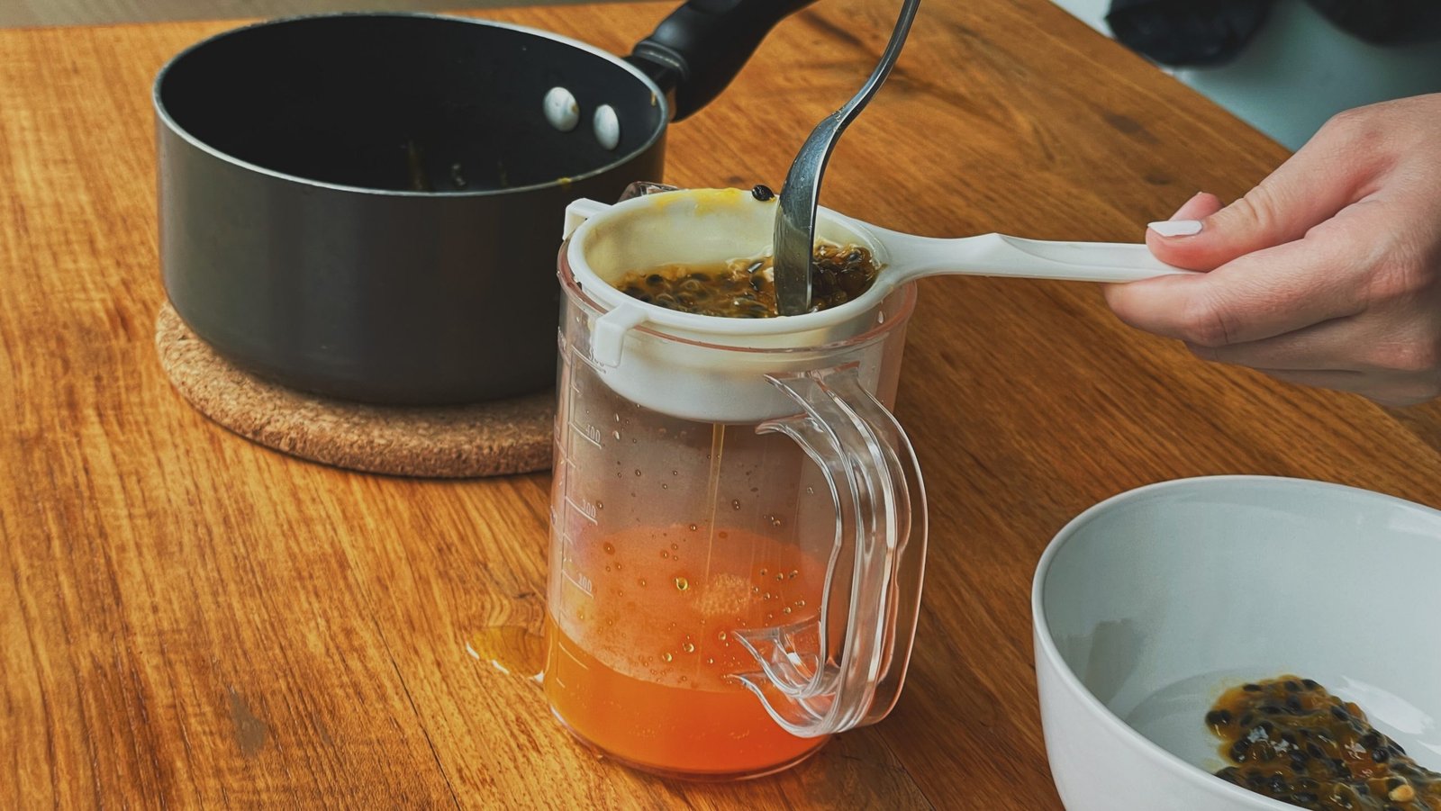 HOW TO MAKE PASSIONFRUIT SYRUP (with fresh or frozen pulp) - VERY GOOD ...